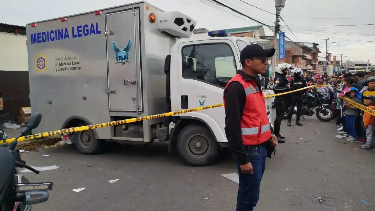 Bebé fue encontrado muerto en una feria de Cuenca - La Prensa Ecuador