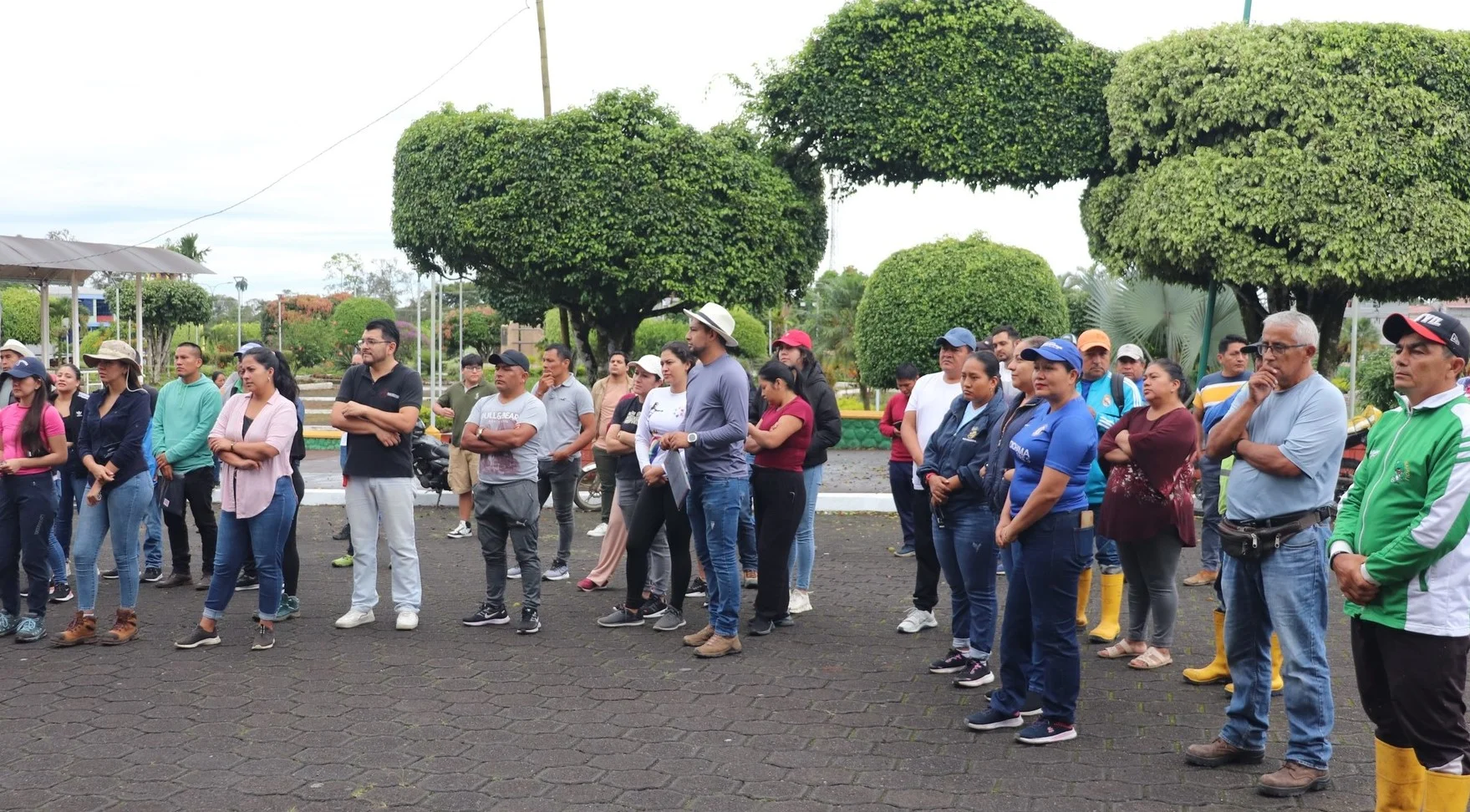 Minga contra el dengue en Palora, Morona Santiago - La Prensa Ecuador